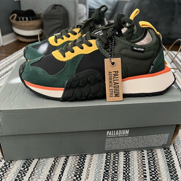 Palladium | Shoes | Nwtnib Palladium Troop Runner | Poshmark